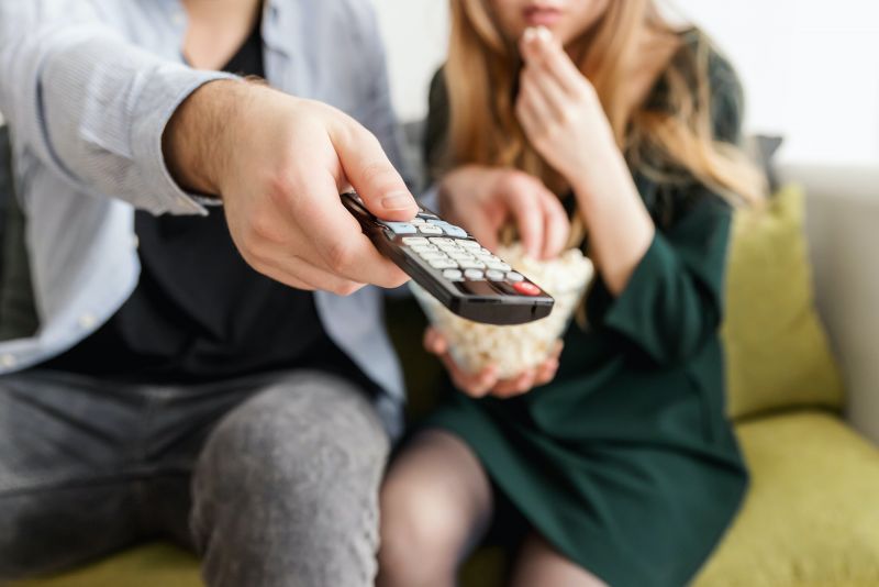 PUNYA DAMPAK BURUK APA ITU EMOTIONAL EATING 
